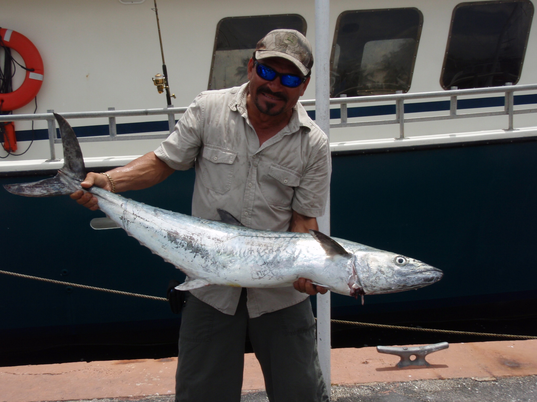 Steady Summer Fishing - Bar Jack Fishing